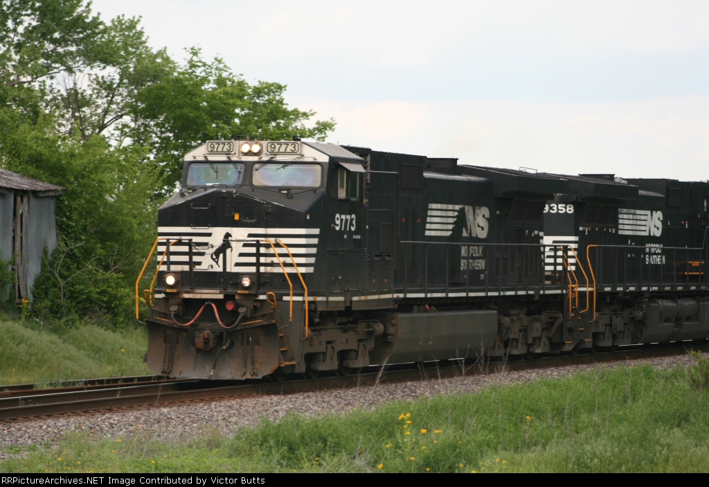 NS 9773